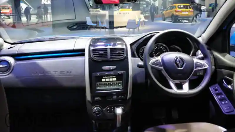 Renault Duster Lebih Berotot Dengan Mesin Bensin 1.3 Turbo 153 daya kuda